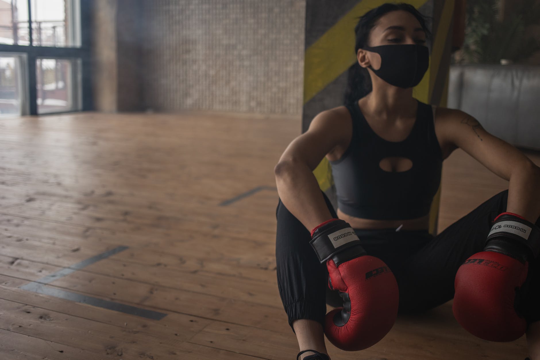 How To Breathe When Boxing (3 Easy Tips For Beginners)